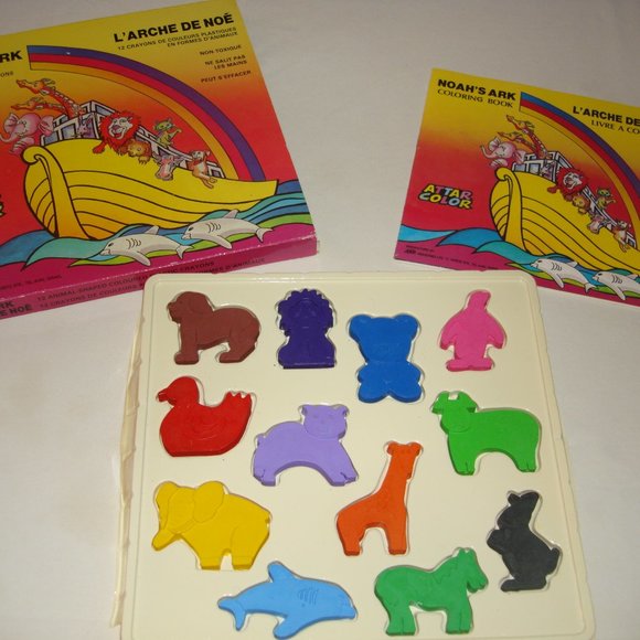 NOAH'S ARK ATTAT crayon set | Toys | Vintage Noahs Ark Animal Shaped ...
